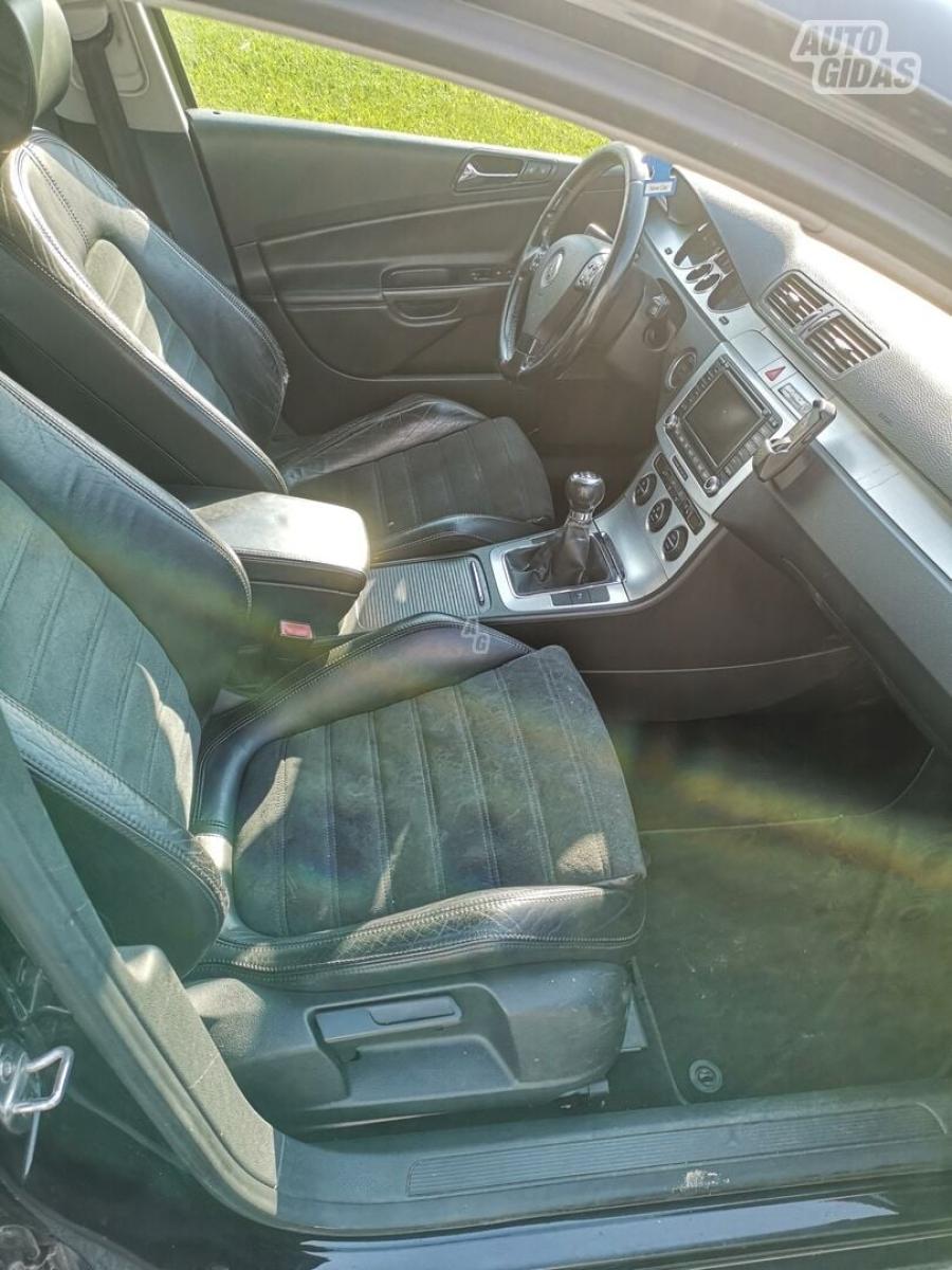 Melns Volkswagen Passat 2006 Panevēža, ar dzinēja tilpumu 2.00 L un nobraukumu 286 tūkst. km par 2250 €, foto 13 vietnē AUTOMOTO.COM.LV