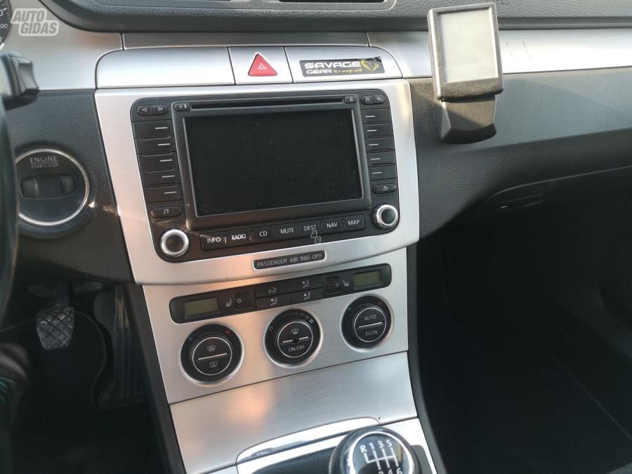Melns Volkswagen Passat 2006 Panevēža, ar dzinēja tilpumu 2.00 L un nobraukumu 286 tūkst. km par 2250 €, foto 15 vietnē AUTOMOTO.COM.LV