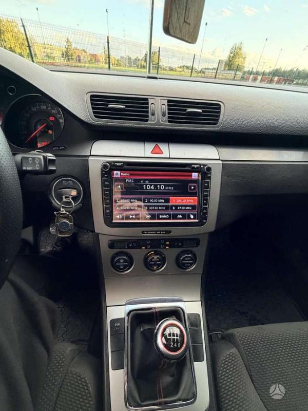 Melns Volkswagen Passat 2006 Kaišiadorys, ar dzinēja tilpumu 1.97 L un nobraukumu 396 tūkst. km par 1299 €, foto 8 vietnē AUTOMOTO.COM.LV
