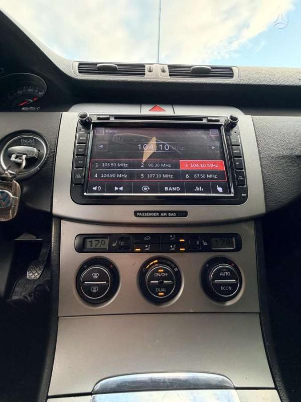 Melns Volkswagen Passat 2006 Kaišiadorys, ar dzinēja tilpumu 1.97 L un nobraukumu 396 tūkst. km par 1299 €, foto 9 vietnē AUTOMOTO.COM.LV