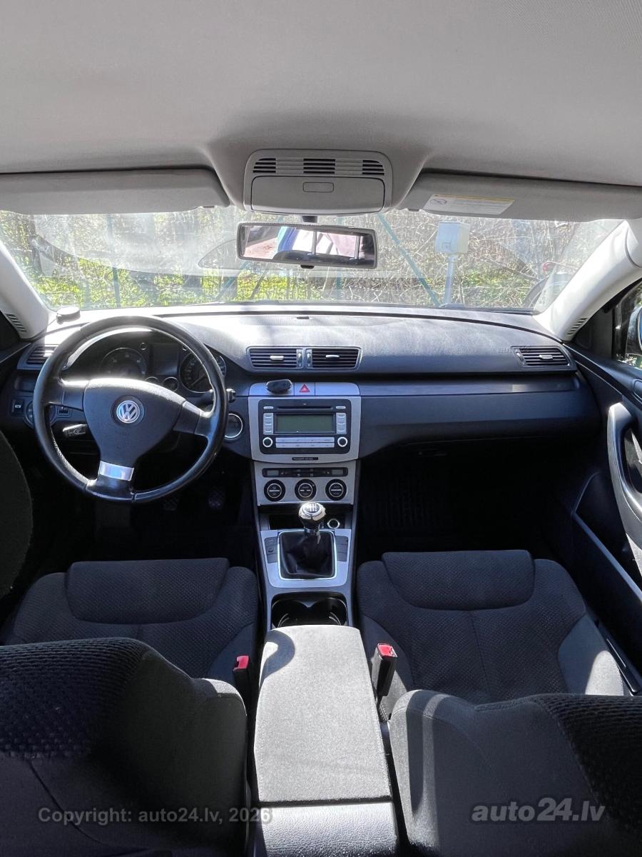 Black Volkswagen Passat 2006 in Tallinn, with an engine capacity of 2.00 L and mileage of 389 thousand km for 1300 €, photo 9 on AUTOMOTO.COM.LV