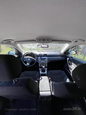 Black Volkswagen Passat 2006 in Tallinn, with an engine capacity of 2.00 L and mileage of 389 thousand km for 1300 €, photo 11 on AUTOMOTO.COM.LV
