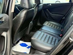 Melns Volkswagen Passat 2006 Viļņa, ar dzinēja tilpumu 1.97 L un nobraukumu 335 tūkst. km par 1450 €, foto 12 vietnē AUTOMOTO.COM.LV