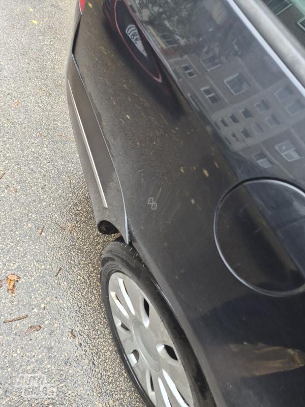 Melns Volkswagen Passat 2006 Kauņa, ar dzinēja tilpumu 2.00 L un nobraukumu 370 tūkst. km par 1400 €, foto 8 vietnē AUTOMOTO.COM.LV