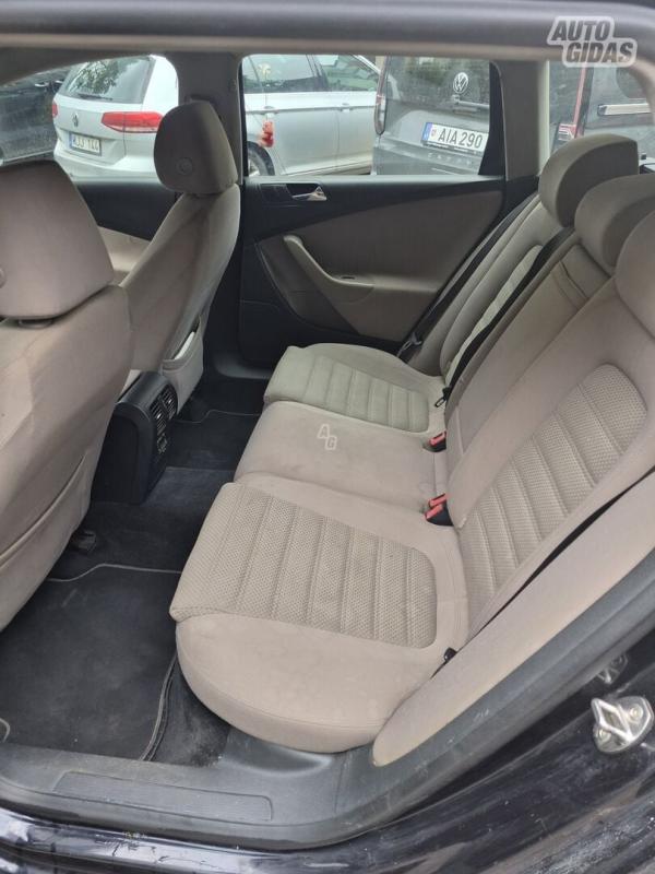 Melns Volkswagen Passat 2006 Kauņa, ar dzinēja tilpumu 2.00 L un nobraukumu 370 tūkst. km par 1400 €, foto 10 vietnē AUTOMOTO.COM.LV