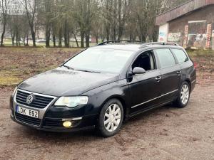 Melns Volkswagen Passat 2007 Šalčininkai, ar dzinēja tilpumu 2.00 L un nobraukumu 500 tūkst. km par 1300 €, foto  vietnē AUTOMOTO.COM.LV