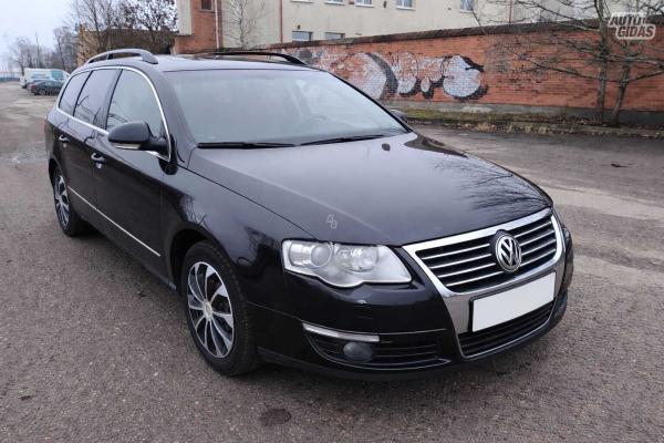 Black Volkswagen Passat 2007 in Siauliai, with an engine capacity of 2.00 L and mileage of 350 thousand km for 2490 €, photo 3 on AUTOMOTO.COM.LV