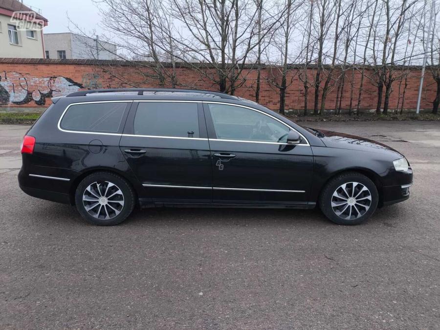 Black Volkswagen Passat 2007 in Siauliai, with an engine capacity of 2.00 L and mileage of 350 thousand km for 2490 €, photo 4 on AUTOMOTO.COM.LV