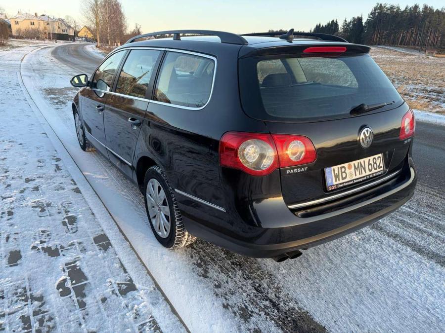 Melns Volkswagen Passat 2007 Lazdijai, ar dzinēja tilpumu 1.97 L un nobraukumu 236 tūkst. km par 3000 €, foto 4 vietnē AUTOMOTO.COM.LV