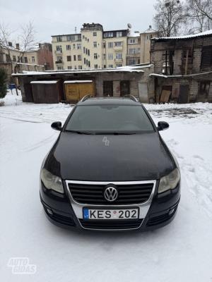 Black Volkswagen Passat 2007 in Kaunas, with an engine capacity of 2.00 L and mileage of 275 thousand km for 1150 €, photo  on AUTOMOTO.COM.LV