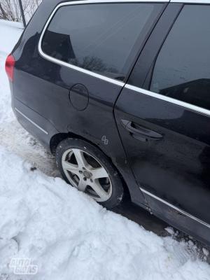 Melns Volkswagen Passat 2007 Kauņa, ar dzinēja tilpumu 2.00 L un nobraukumu 275 tūkst. km par 1150 €, foto 13 vietnē AUTOMOTO.COM.LV