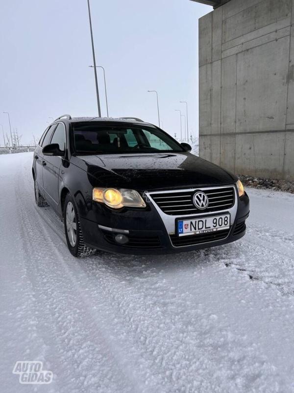 Black Volkswagen Passat 2007 in Kaunas, with an engine capacity of 2.00 L and mileage of 430 thousand km for 1750 €, photo 2 on AUTOMOTO.COM.LV
