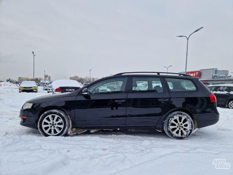 Melns Volkswagen Passat 2007 Viļņa, ar dzinēja tilpumu 2.00 L un nobraukumu 281 tūkst. km par 1890 €, foto 4 vietnē AUTOMOTO.COM.LV