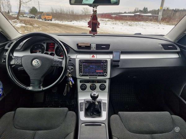 Melns Volkswagen Passat 2007 Alīta, ar dzinēja tilpumu 1.97 L un nobraukumu 283 tūkst. km par 2550 €, foto 6 vietnē AUTOMOTO.COM.LV