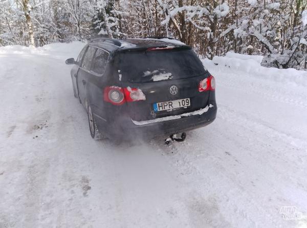Черный Фольксваген Пассат 2007 в Тельшяй, объемом двигателя 2.00 л и пробегом 289 тыс. км за 1200 €, фото 5 на AUTOMOTO.COM.LV
