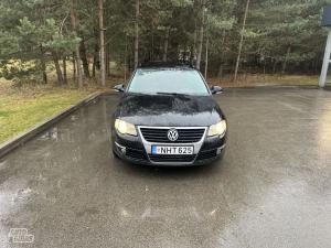 Black Volkswagen Passat 2007 in Druskininkai, with an engine capacity of 2.00 L and mileage of 511 thousand km for 990 €, photo 12 on AUTOMOTO.COM.LV