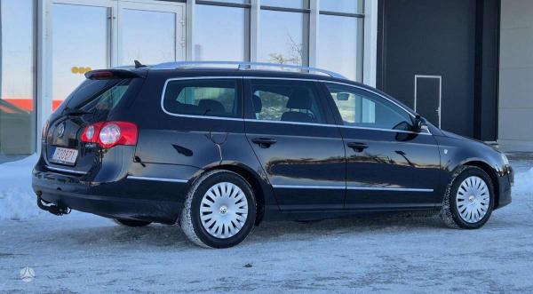 Melns Volkswagen Passat 2007 Viļņa, ar dzinēja tilpumu 2.00 L un nobraukumu 299 tūkst. km par 3450 €, foto 7 vietnē AUTOMOTO.COM.LV