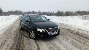 Black Volkswagen Passat 2007 in Vilnius, with an engine capacity of 1.97 L and mileage of 374 thousand km for 650 €, photo 2 on AUTOMOTO.COM.LV