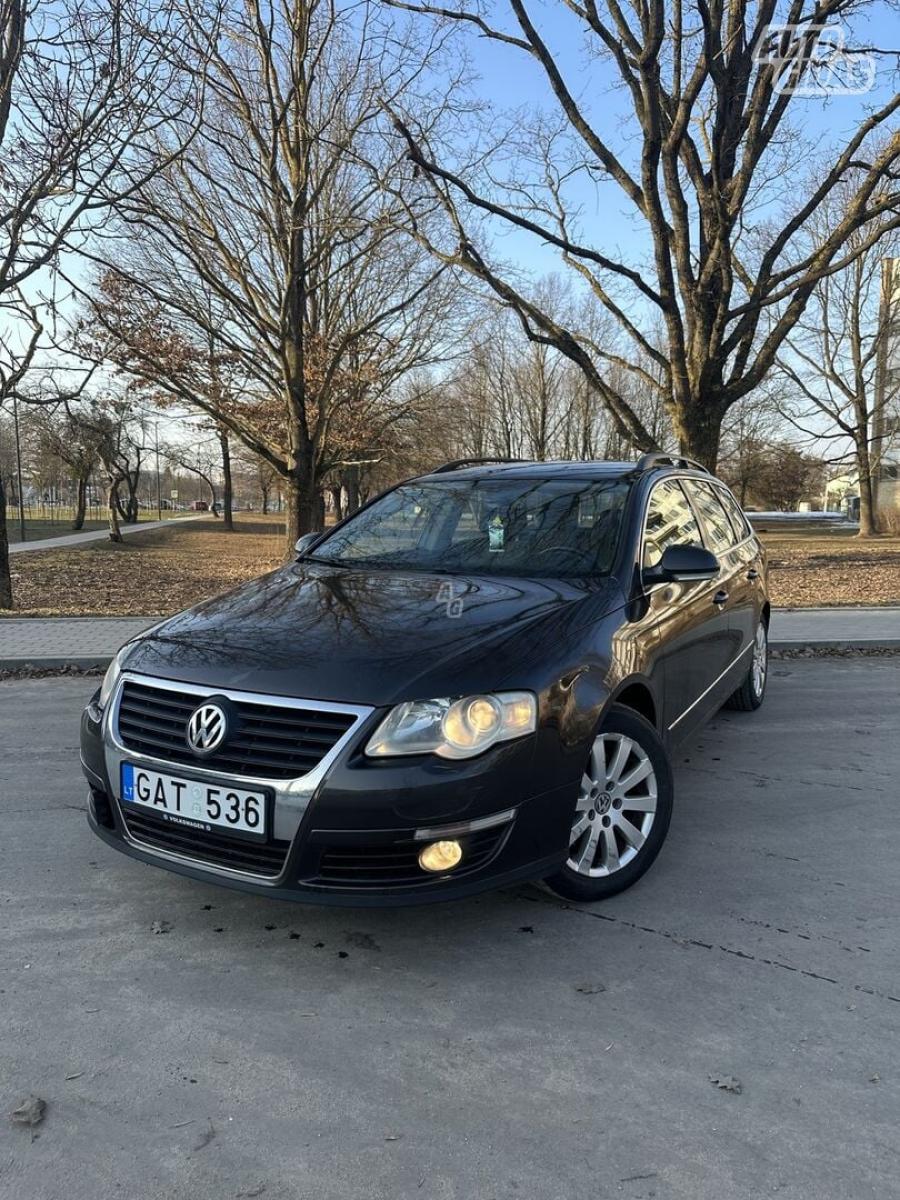 Black Volkswagen Passat 2007 in Kaisiadorys, with an engine capacity of 1.90 L and mileage of 322 thousand km for 999 €, photo 1 on AUTOMOTO.COM.LV