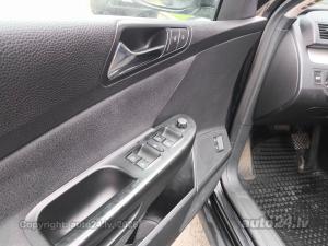 Melns Volkswagen Passat 2007 Tallina, ar dzinēja tilpumu 2.00 L un nobraukumu 0 tūkst. km par 1998 €, foto 17 vietnē AUTOMOTO.COM.LV