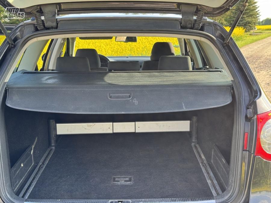 Melns Volkswagen Passat 2007 Kauņa, ar dzinēja tilpumu 1.90 L un nobraukumu 325 tūkst. km par 1800 €, foto 13 vietnē AUTOMOTO.COM.LV