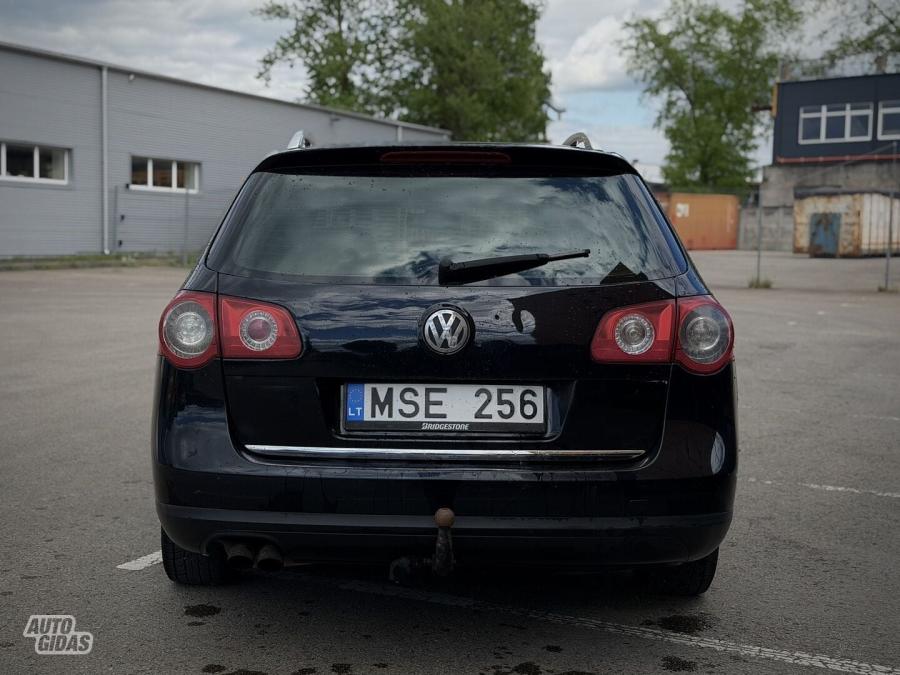 Black Volkswagen Passat 2007 in Siauliai, with an engine capacity of 2.00 L and mileage of 430 thousand km for 1499 €, photo 6 on AUTOMOTO.COM.LV