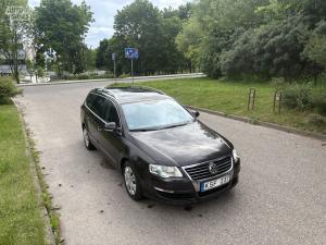 Melns Volkswagen Passat 2007 Viļņa, ar dzinēja tilpumu 2.00 L un nobraukumu 250 tūkst. km par 999 €, foto 3 vietnē AUTOMOTO.COM.LV
