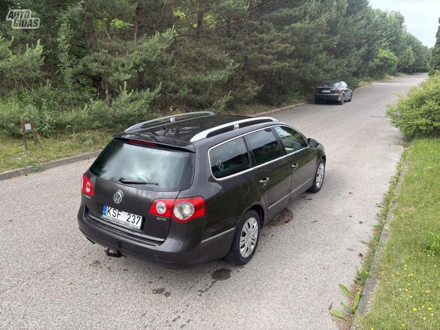 Melns Volkswagen Passat 2007 Viļņa, ar dzinēja tilpumu 2.00 L un nobraukumu 250 tūkst. km par 999 €, foto 4 vietnē AUTOMOTO.COM.LV