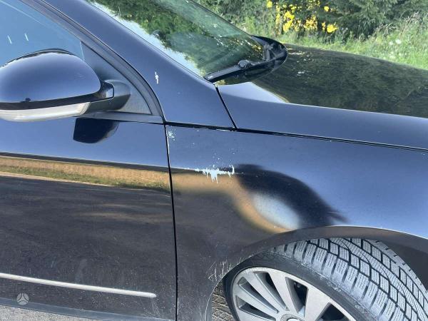 Black Volkswagen Passat 2007 in Klaipeda, with an engine capacity of 1.97 L and mileage of 420 thousand km for 990 €, photo 6 on AUTOMOTO.COM.LV
