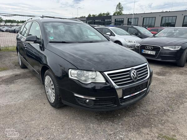 Black Volkswagen Passat 2007 in Kaunas, with an engine capacity of 2.00 L and mileage of 271 thousand km for 2390 €, photo 2 on AUTOMOTO.COM.LV