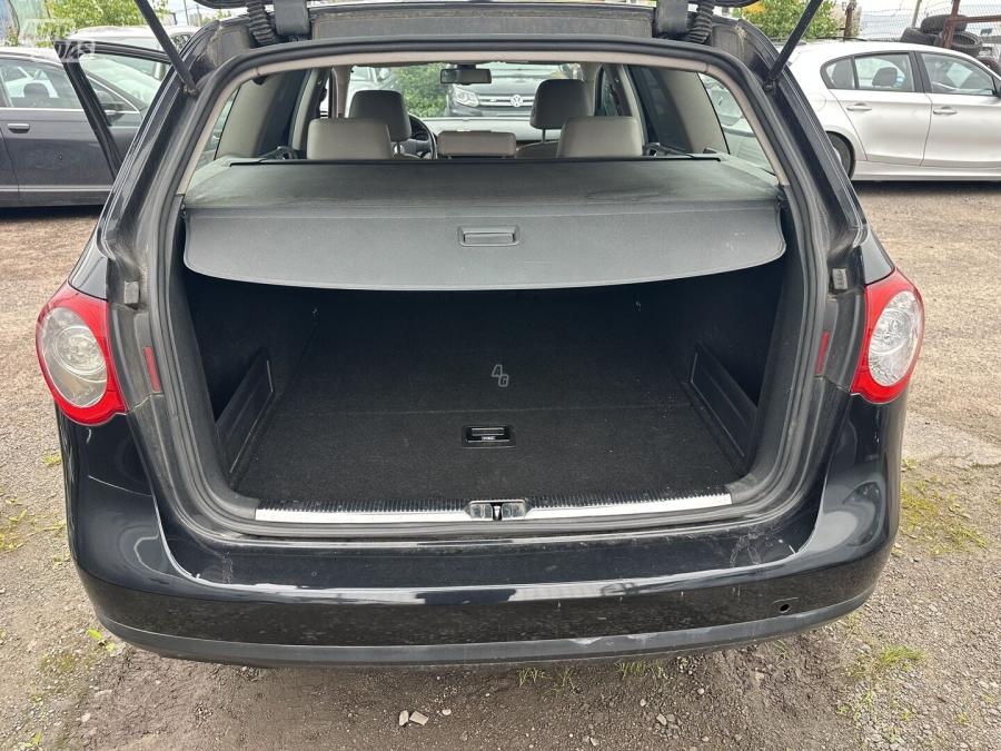 Melns Volkswagen Passat 2007 Kauņa, ar dzinēja tilpumu 2.00 L un nobraukumu 271 tūkst. km par 2390 €, foto 16 vietnē AUTOMOTO.COM.LV