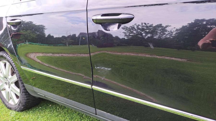 Melns Volkswagen Passat 2007 Panevēža, ar dzinēja tilpumu 0.00 L un nobraukumu 323 tūkst. km par 2000 €, foto 5 vietnē AUTOMOTO.COM.LV