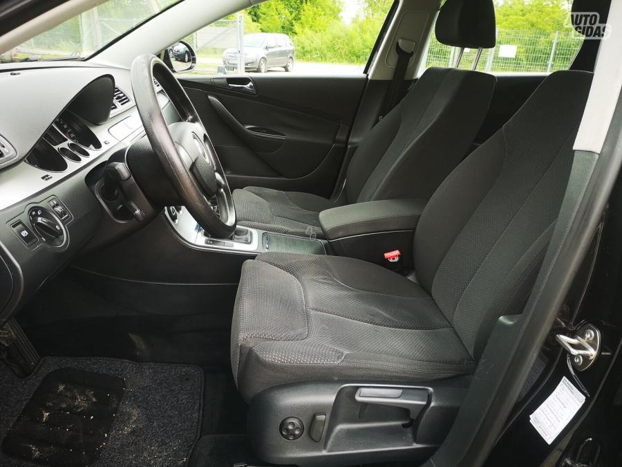 Black Volkswagen Passat 2007 in Radviliskis, with an engine capacity of 2.00 L and mileage of 170 thousand km for 3450 €, photo 9 on AUTOMOTO.COM.LV