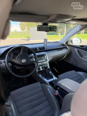 Melns Volkswagen Passat 2007 Rietavas, ar dzinēja tilpumu 2.00 L un nobraukumu 308 tūkst. km par 1350 €, foto 8 vietnē AUTOMOTO.COM.LV
