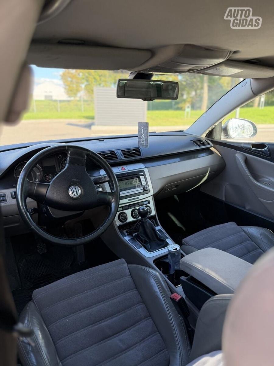 Melns Volkswagen Passat 2007 Rietavas, ar dzinēja tilpumu 2.00 L un nobraukumu 308 tūkst. km par 1350 €, foto 8 vietnē AUTOMOTO.COM.LV