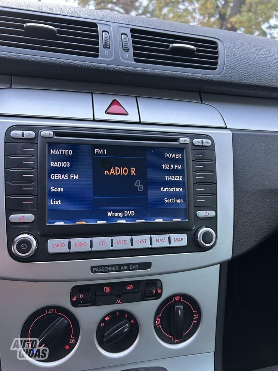 Melns Volkswagen Passat 2007 Kauņa, ar dzinēja tilpumu 2.00 L un nobraukumu 355 tūkst. km par 1400 €, foto 10 vietnē AUTOMOTO.COM.LV