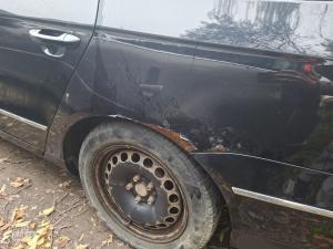 Melns Volkswagen Passat 2007 Kauņa, ar dzinēja tilpumu 2.00 L un nobraukumu 350 tūkst. km par 700 €, foto 6 vietnē AUTOMOTO.COM.LV
