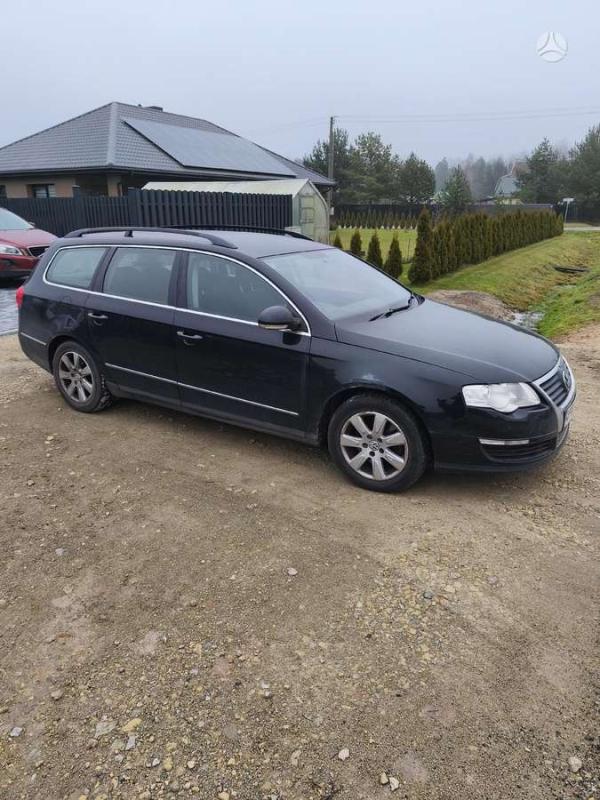 Melns Volkswagen Passat 2008 Panevēža, ar dzinēja tilpumu 1.97 L un nobraukumu 220 tūkst. km par 875 €, foto 7 vietnē AUTOMOTO.COM.LV