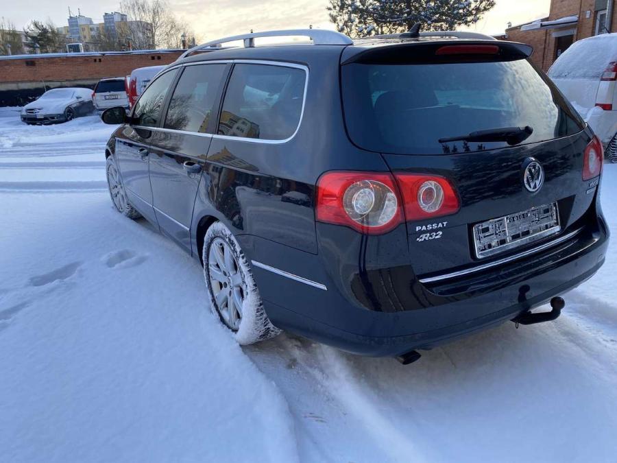 Black Volkswagen Passat 2008 in Panevezys, with an engine capacity of 3.17 L and mileage of 192 thousand km for 2985 €, photo 1 on AUTOMOTO.COM.LV