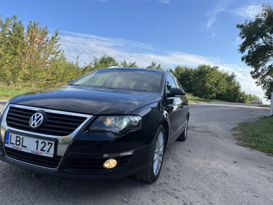 Black Volkswagen Passat 2008 in Vilnius, with an engine capacity of 2.00 L and mileage of 275 thousand km for 2900 €, photo 2 on AUTOMOTO.COM.LV