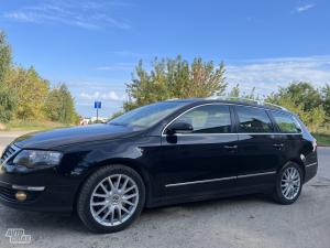 Black Volkswagen Passat 2008 in Vilnius, with an engine capacity of 2.00 L and mileage of 275 thousand km for 2900 €, photo 3 on AUTOMOTO.COM.LV