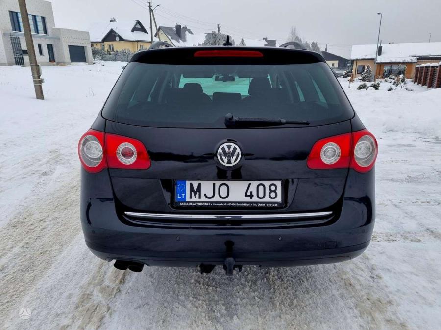 Melns Volkswagen Passat 2008 Jonava, ar dzinēja tilpumu 1.80 L un nobraukumu 261 tūkst. km par 2499 €, foto 4 vietnē AUTOMOTO.COM.LV