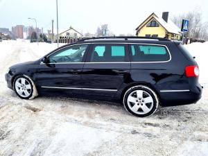 Melns Volkswagen Passat 2008 Jonava, ar dzinēja tilpumu 1.80 L un nobraukumu 261 tūkst. km par 2499 €, foto 18 vietnē AUTOMOTO.COM.LV
