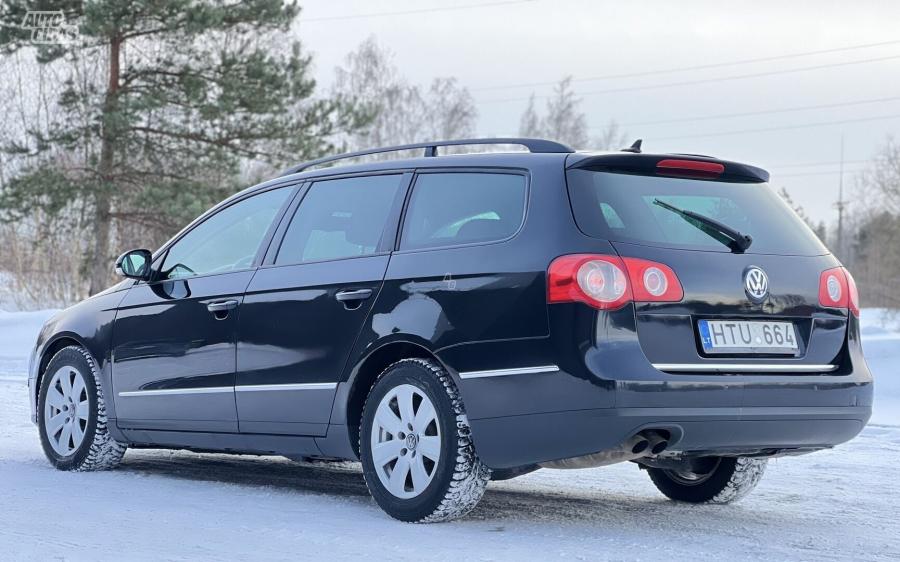 Black Volkswagen Passat 2008 in Kaunas, with an engine capacity of 2.00 L and mileage of 420 thousand km for 2000 €, photo 3 on AUTOMOTO.COM.LV