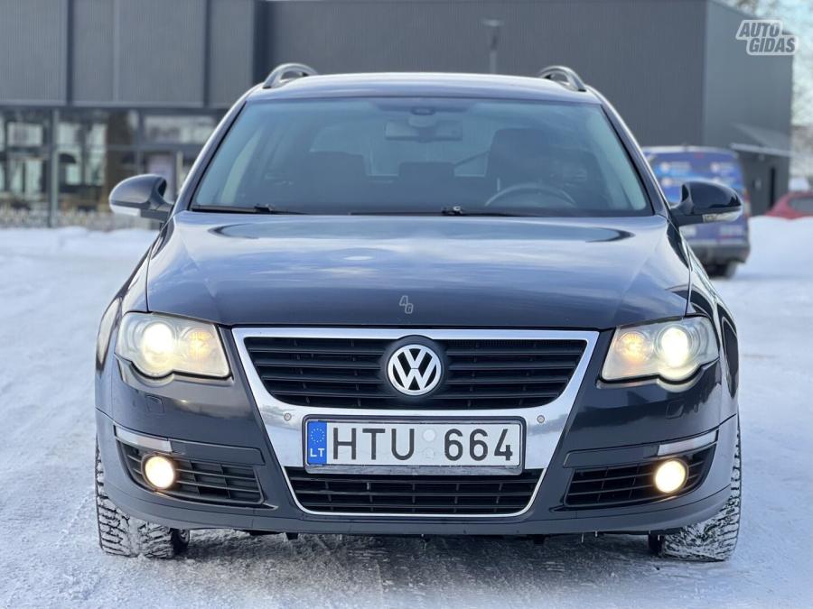 Black Volkswagen Passat 2008 in Kaunas, with an engine capacity of 2.00 L and mileage of 420 thousand km for 2000 €, photo 10 on AUTOMOTO.COM.LV