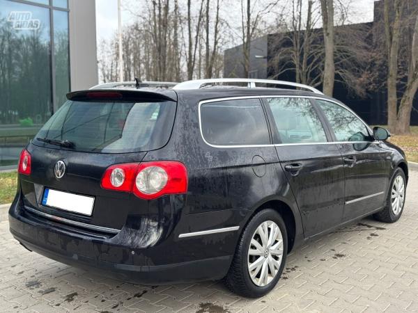 Black Volkswagen Passat 2008 in Kaunas, with an engine capacity of 2.00 L and mileage of 350 thousand km for 1400 €, photo 4 on AUTOMOTO.COM.LV