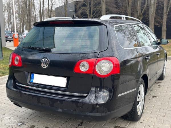 Black Volkswagen Passat 2008 in Kaunas, with an engine capacity of 2.00 L and mileage of 350 thousand km for 1400 €, photo 9 on AUTOMOTO.COM.LV