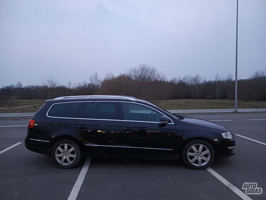 Black Volkswagen Passat 2008 in Klaipeda, with an engine capacity of 2.00 L and mileage of 299 thousand km for 1600 €, photo 5 on AUTOMOTO.COM.LV