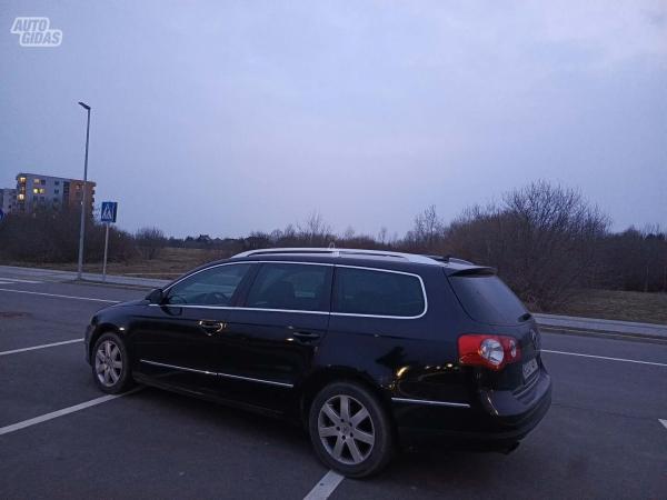 Black Volkswagen Passat 2008 in Klaipeda, with an engine capacity of 2.00 L and mileage of 299 thousand km for 1600 €, photo 5 on AUTOMOTO.COM.LV