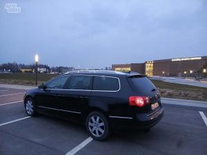 Black Volkswagen Passat 2008 in Klaipeda, with an engine capacity of 2.00 L and mileage of 299 thousand km for 1600 €, photo 11 on AUTOMOTO.COM.LV